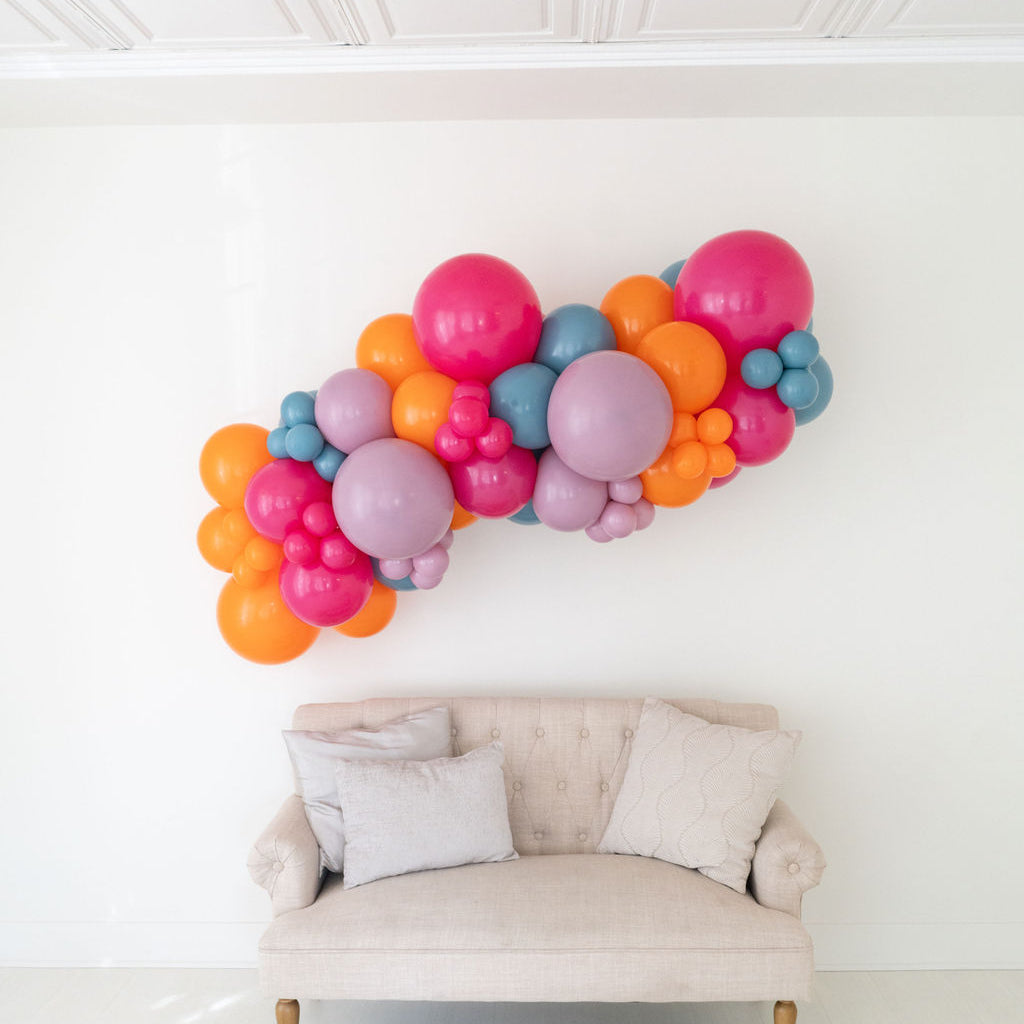 Valentine's Day Mail Balloon Bouquet – Balloons by F&F